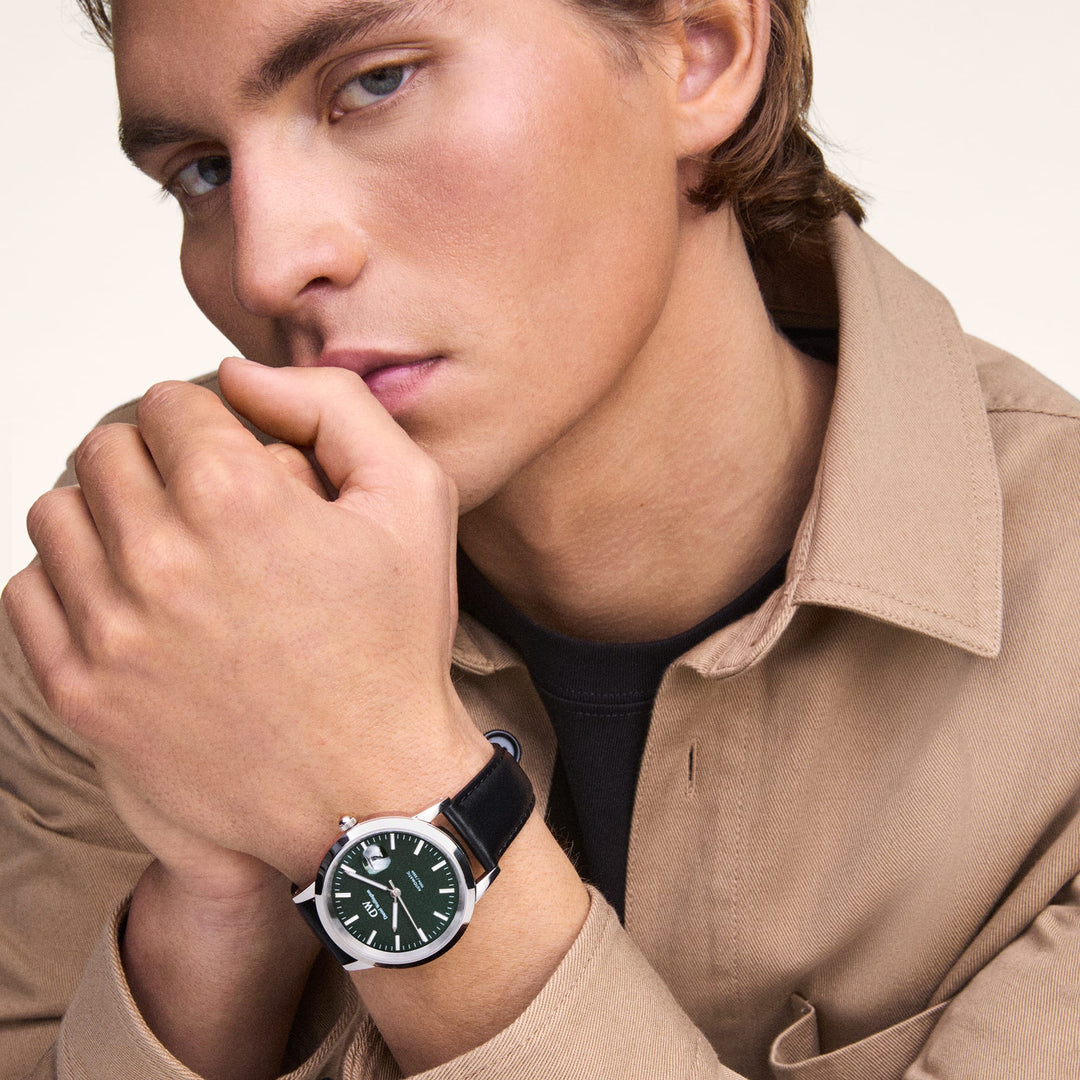 Iconic Sheffield Automatic Silver | DW